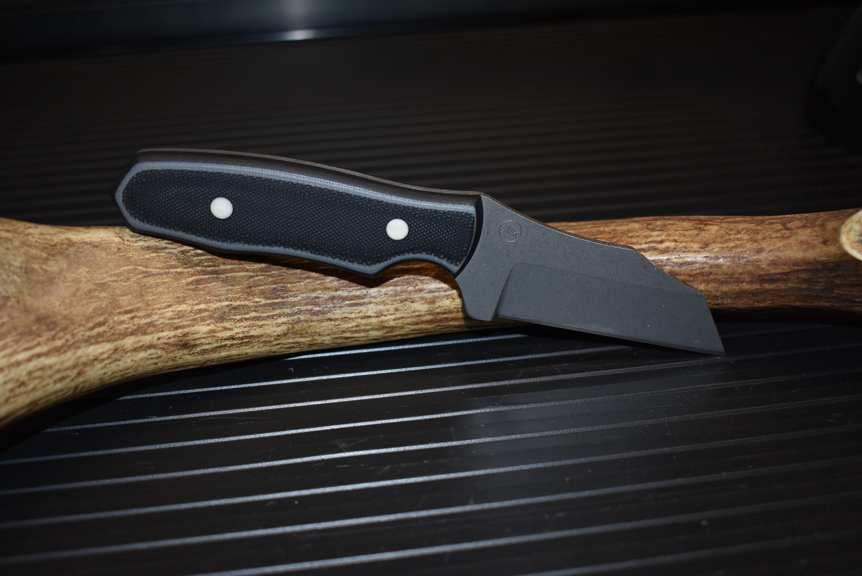 Alfa Knife AK5 Black/Grey G-10 Titanium - LANTAC Knives