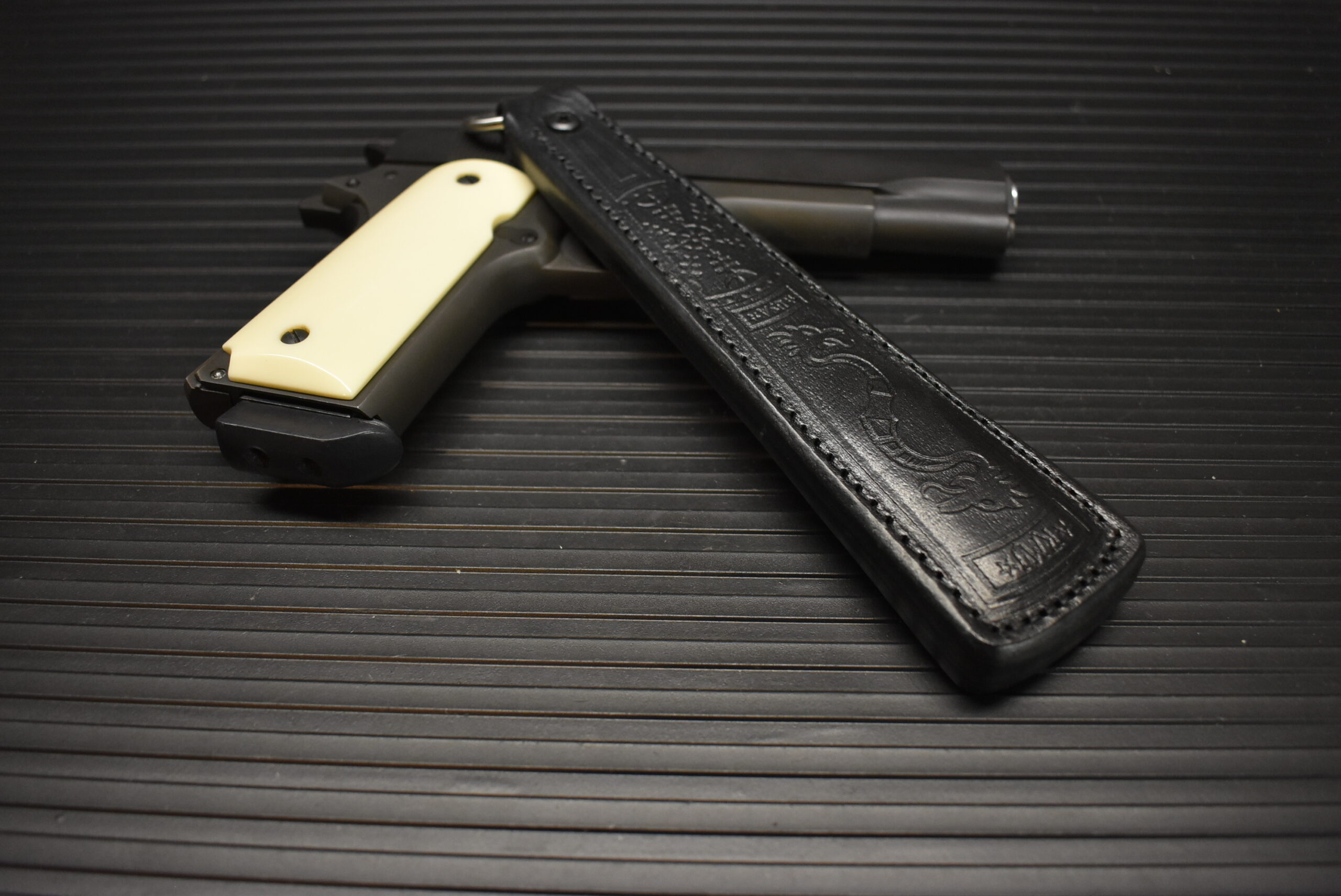RMJ Tactical Nap Hammer Black - LANTAC Knives