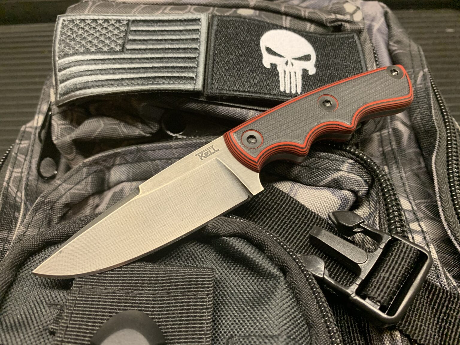 TKell Combatant Black/Red Smooth - LANTAC Knives