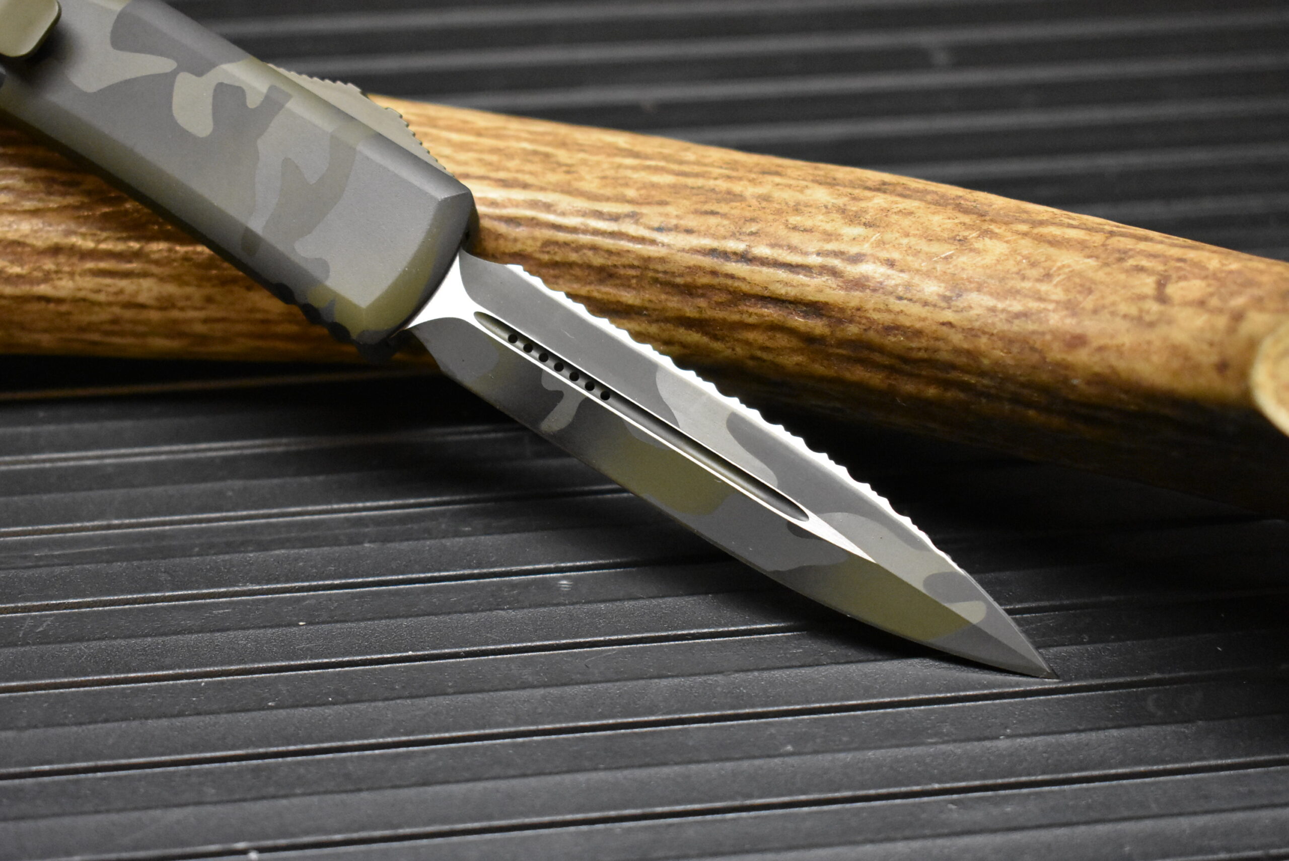 Microtech Ultratech D/E F/S Olive Drab Camo 122-3OCS - LANTAC Knives